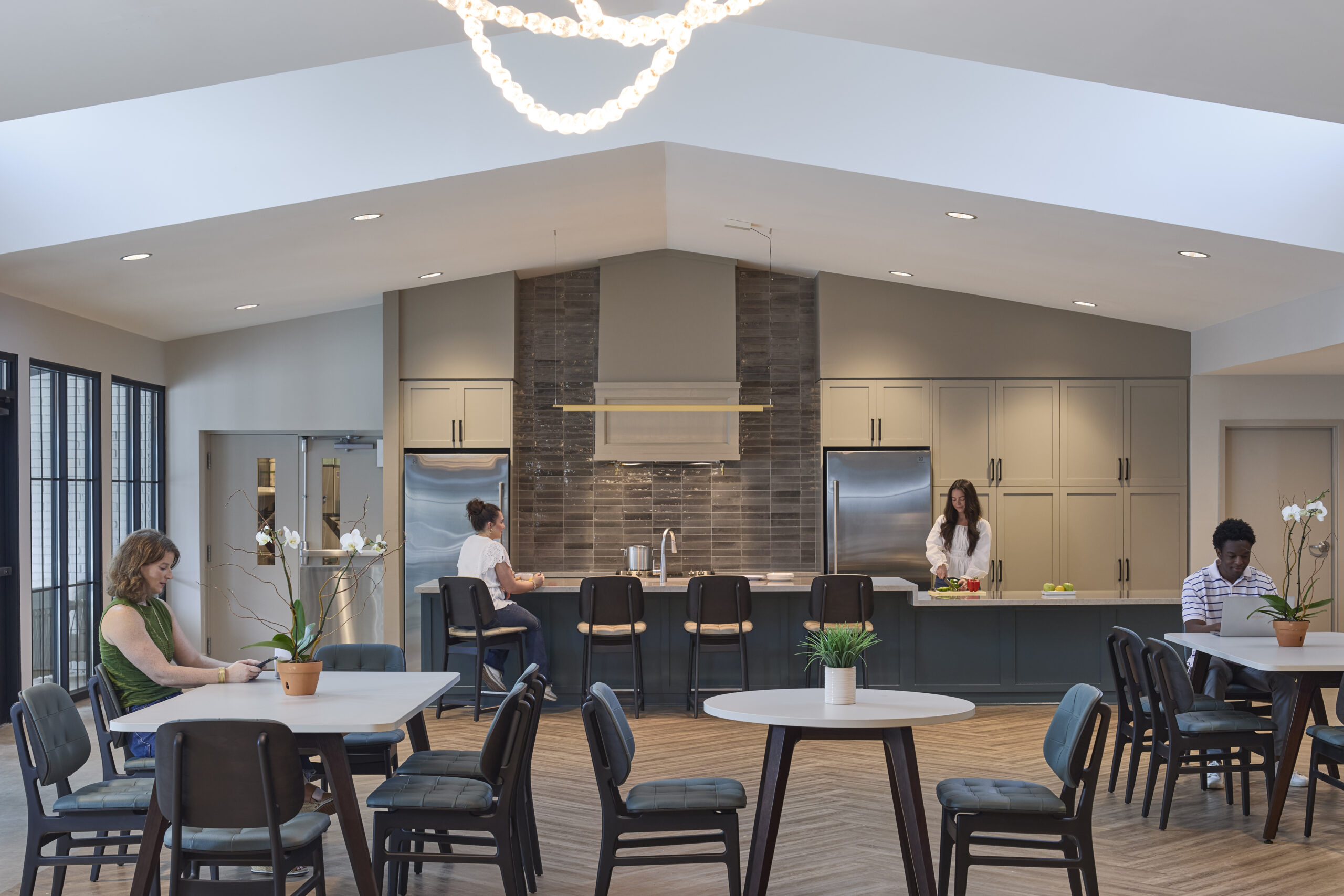 New Circle Eating Disorder Treatment Center Birmingham, AL | KPS Group